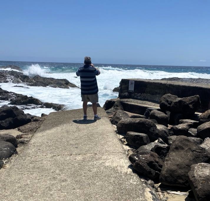 A Day at Snapper Rocks: Surfing, Beach, and Sightseeing